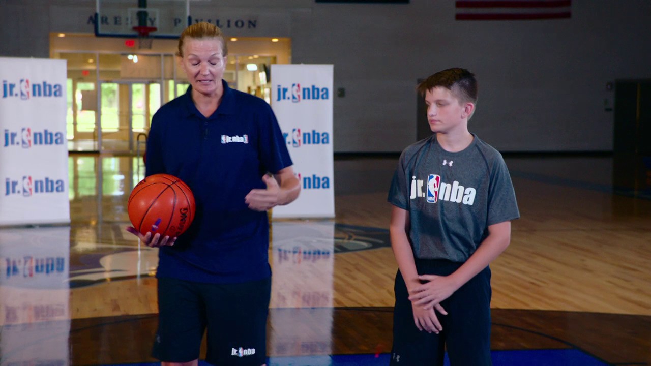 Fundamentals of the Drop-Step Layup with a Defender - TGK Athletics